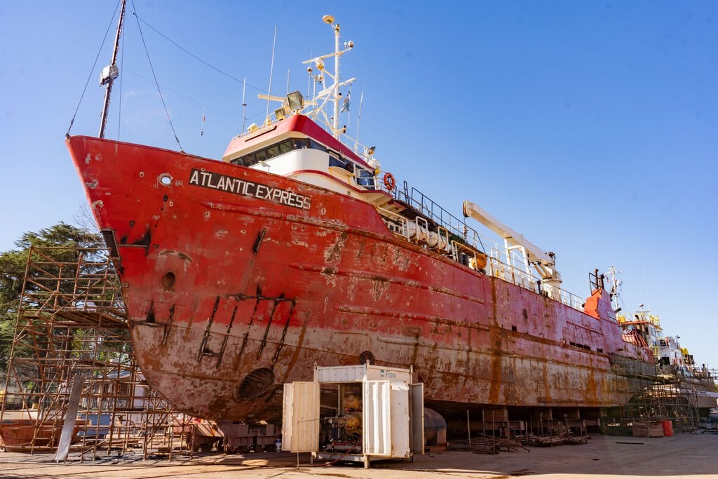 Tandanor botó el pesquero “Atlantic Express” - Globalports